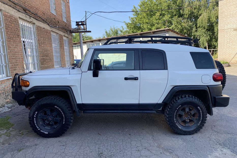 Продам Toyota FJ Cruiser TRD Trial Teams в Днепре 2008 года выпуска за ...
